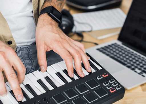 5 Pieces Of Hardware You Need For 2021 - Toolroom Academy